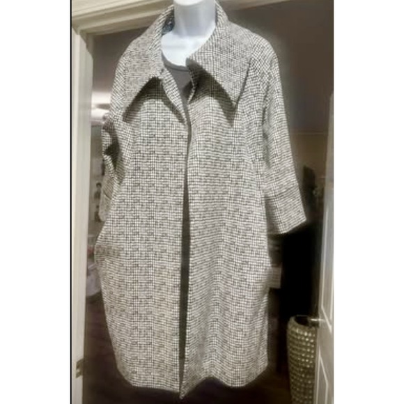 Sharon Young | Jackets & Coats | Sharon Young Womens Black And White ...